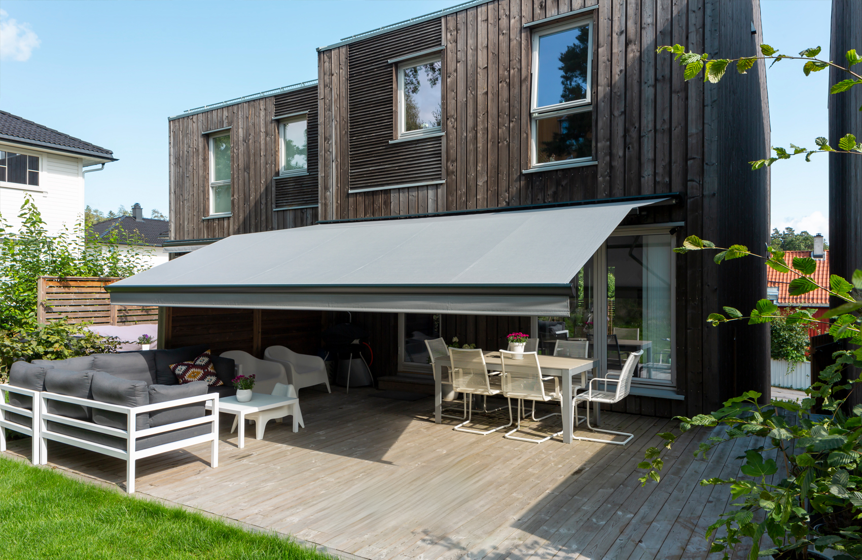 Kjells Markiser | Kontakt oss | Solskjerming siden 1978